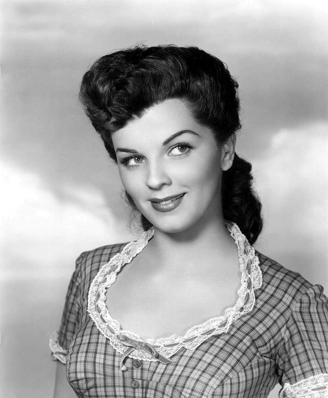 THE OBIT PATROL: Lisa Gaye