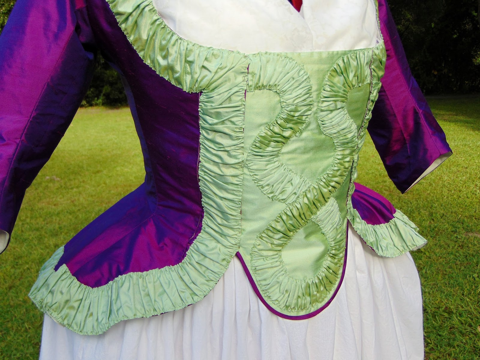 The Antique Sewist: Casaquin Jacket - Purple & Green Silk