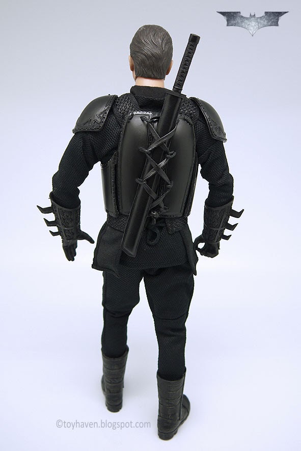 toyhaven: Quick bash 1/6 Christian Bale as Bruce Wayne, League of ...
