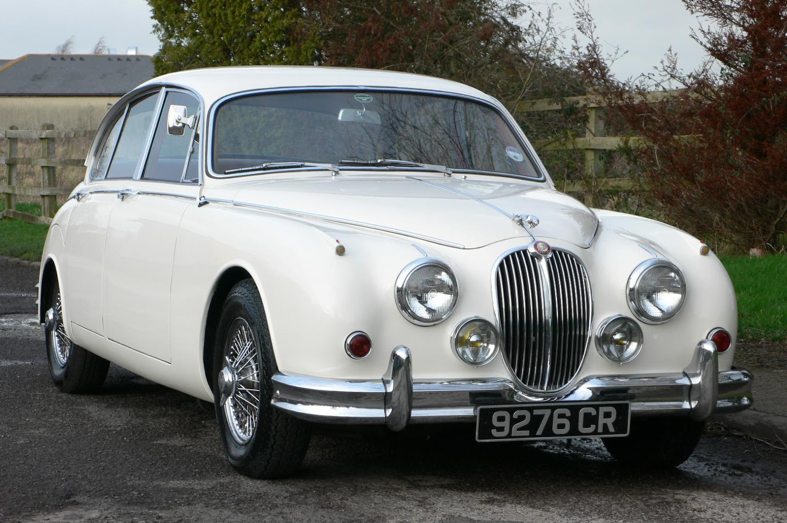 AUTOMOVILES DE EPOCA AÑOS 1960/ 80: JAGUAR MK II AÑOS 60