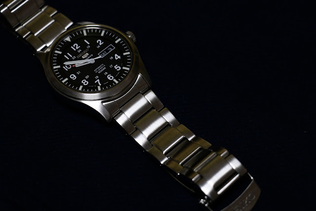 機械式ミリタリーウォッチ【セイコー5 SNZG13J1】レビュー|ウォール外