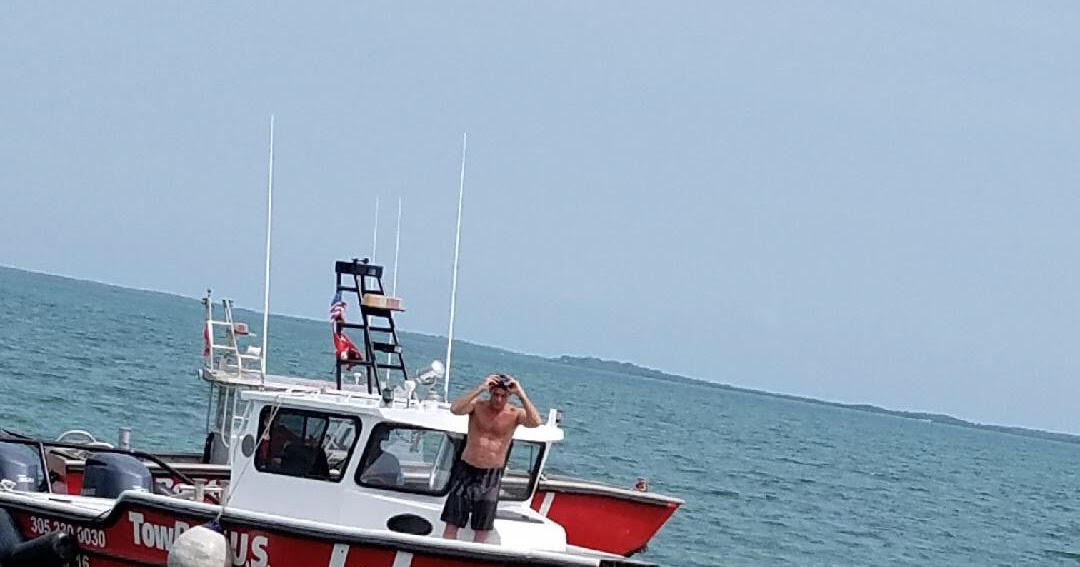 Kathryn's Report: Icon A5, N672BA, registered to Icon Aircraft Inc ...