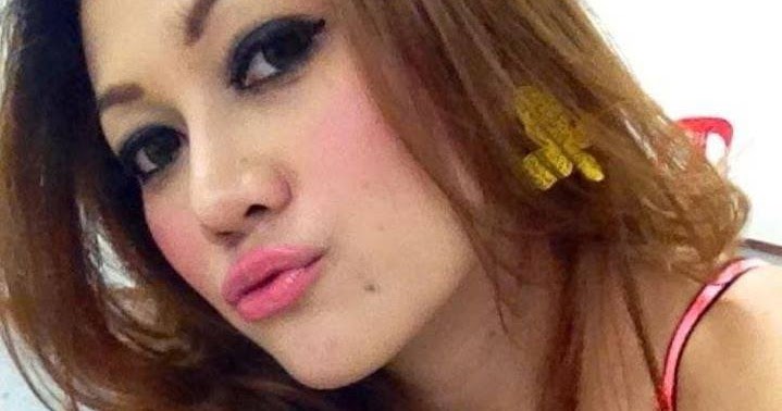 CERITA DEWASA 18+: MAKE LOVE DENGAN TANTE DEWI YANG KESEPIAN KARENA DITINGGAL SUAMI