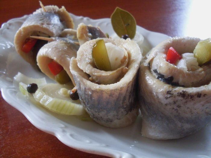 Kuchnia rodzinna: Rolmopsy w zalewie octowej
