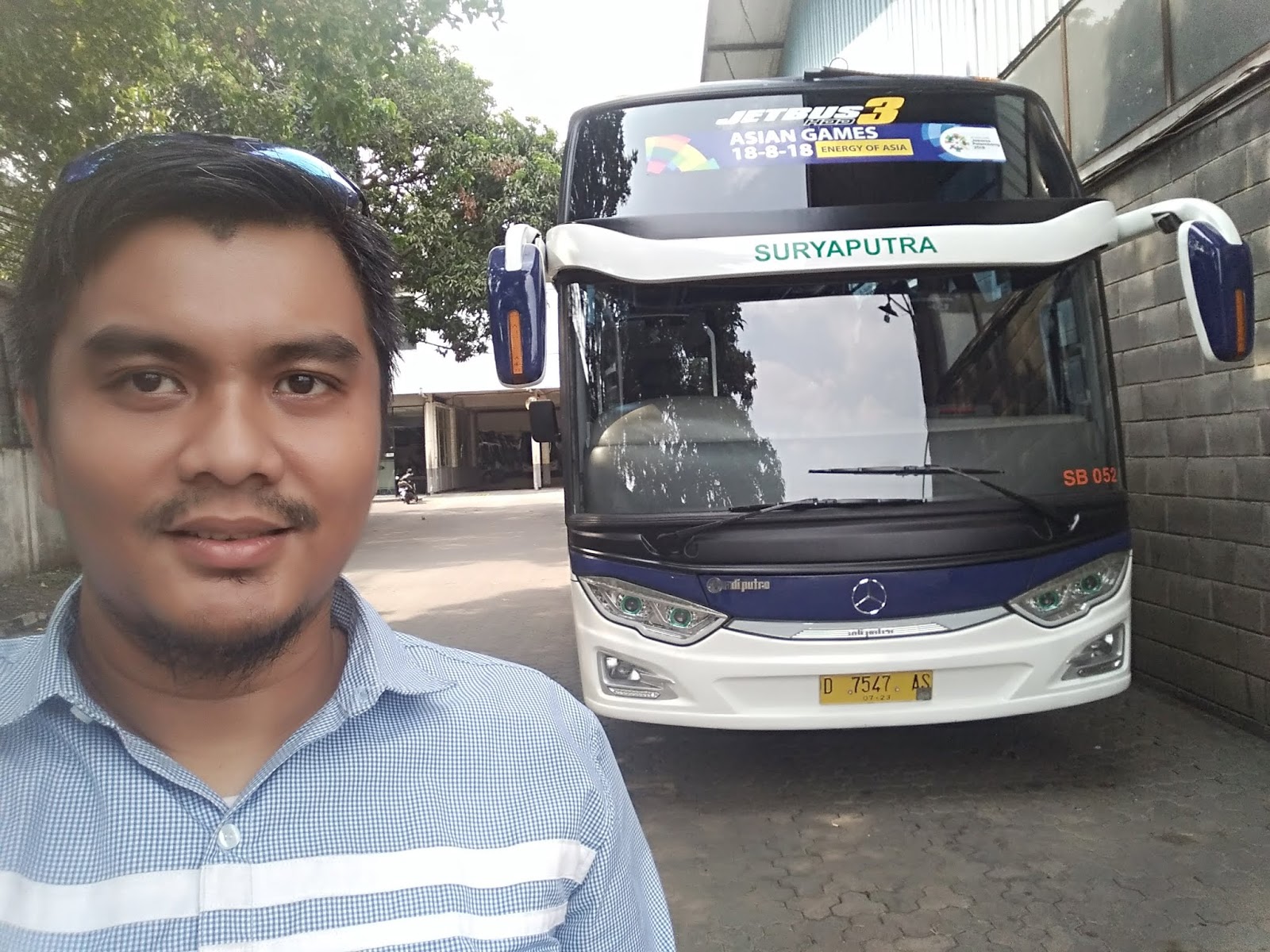 Rental Bus Pariwisata Premium Luxury | Suryaputra Bus Pariwisata Jakarta