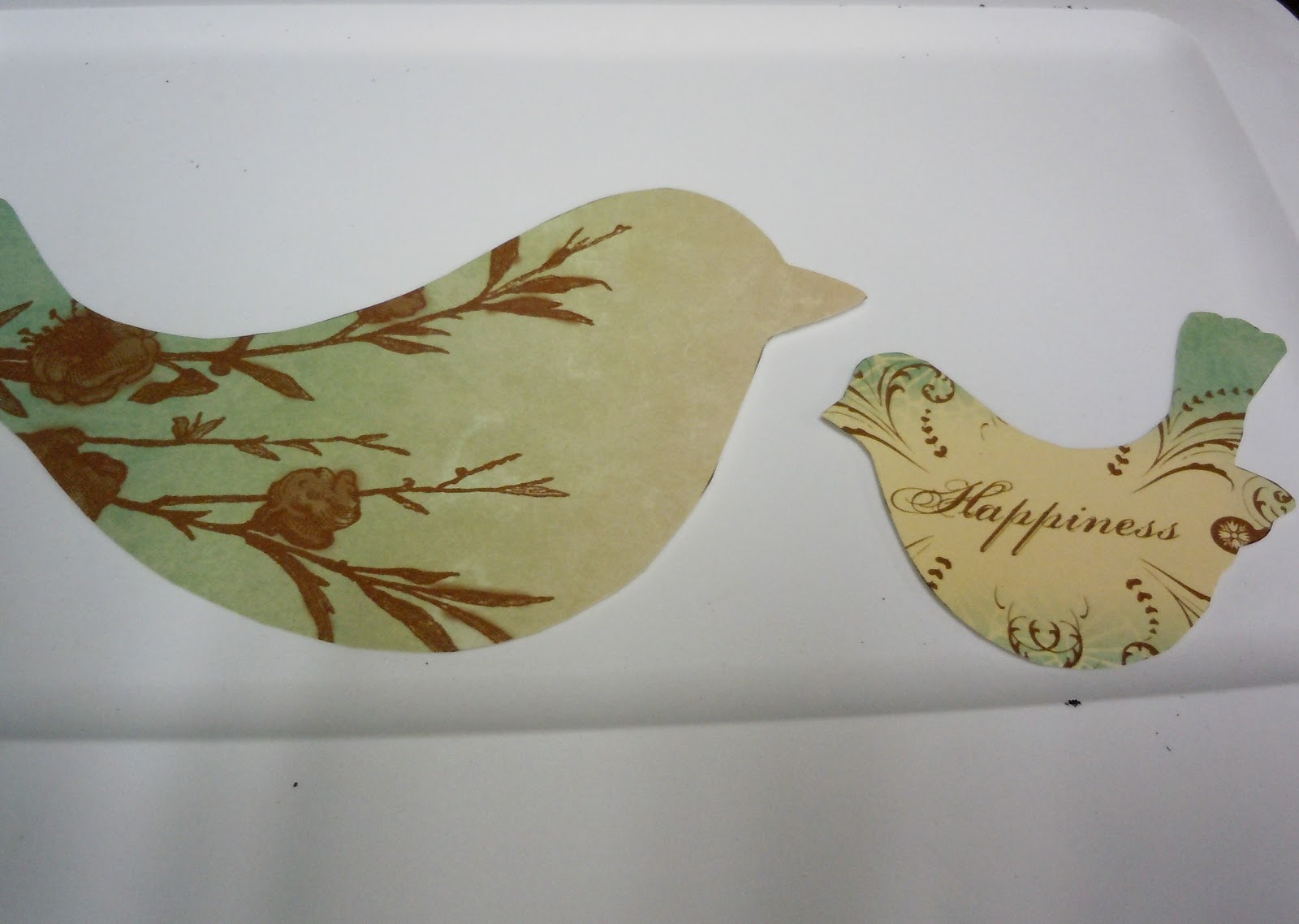 Em's Crafty Chronicles: scrap book paper birdies!!