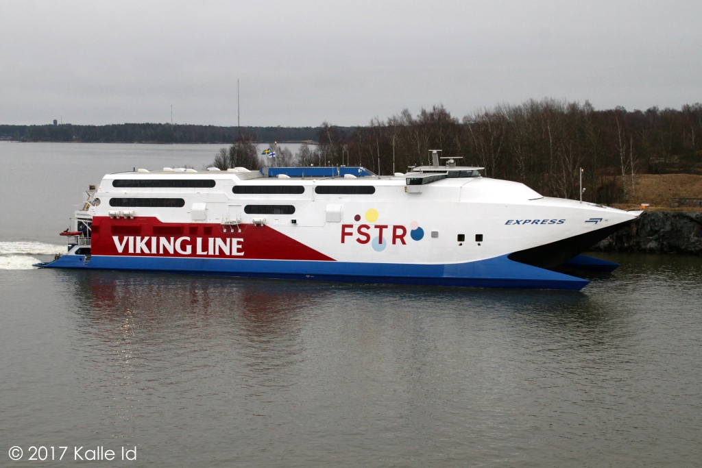 kships: Express (Viking FSTR) in Helsinki, 3 April 2017