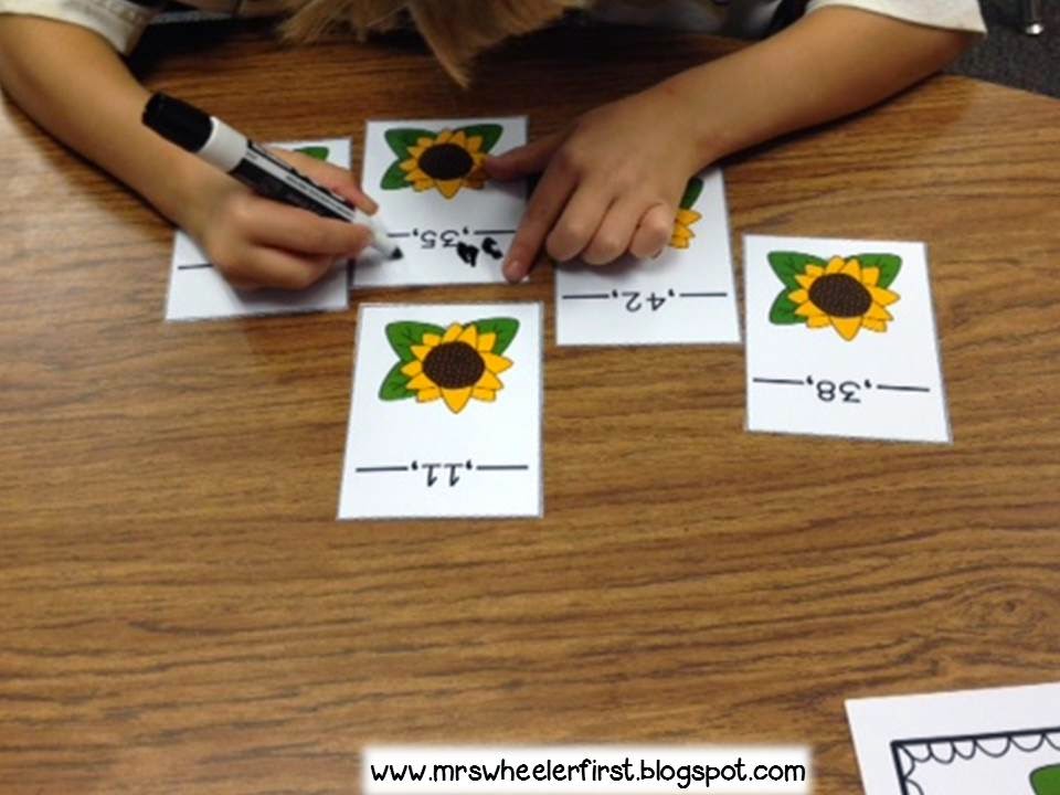 Mrs. Wheeler's First Grade Tidbits: Fall Centers