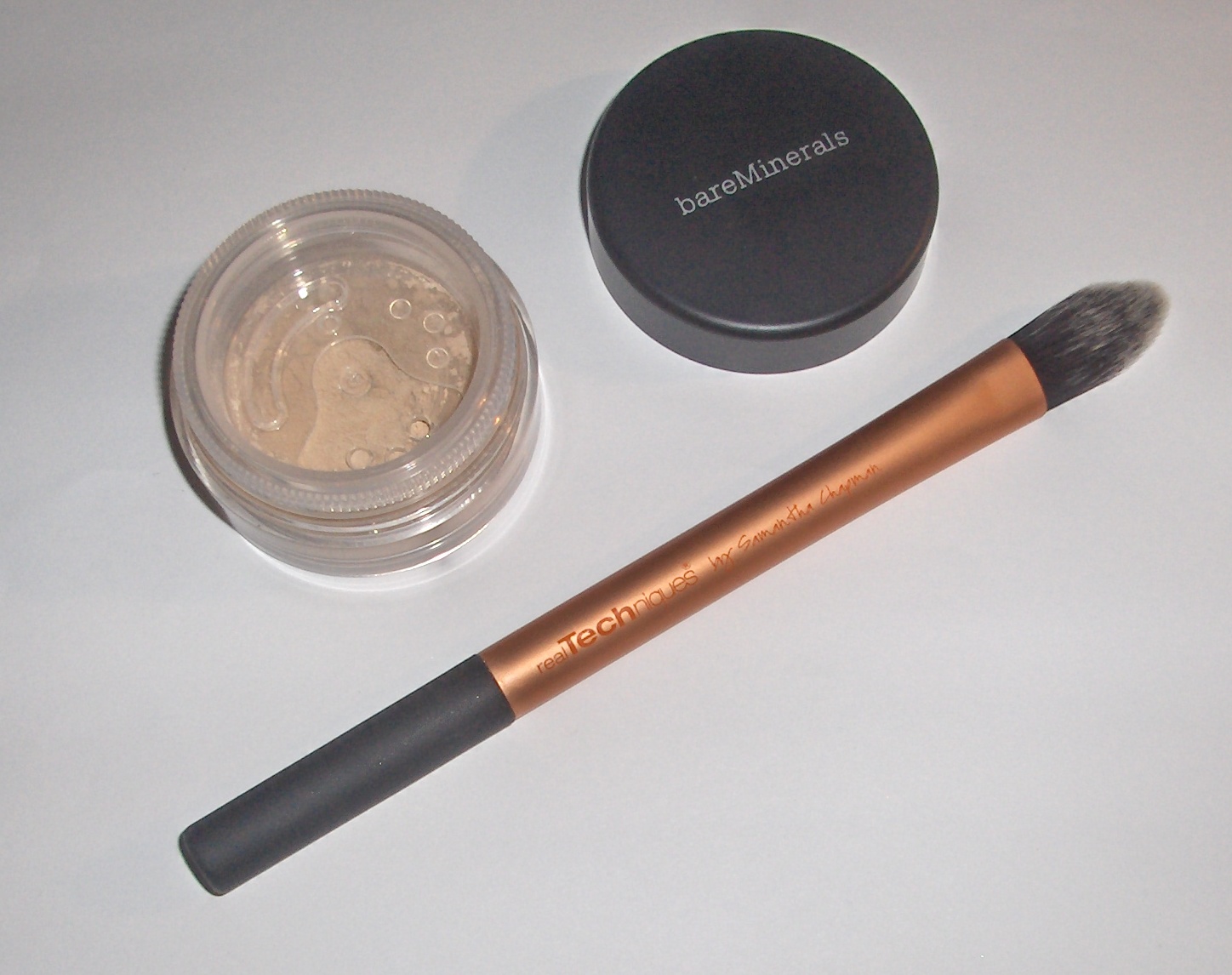 Coltul Cameliei: bareMinerals well-rested