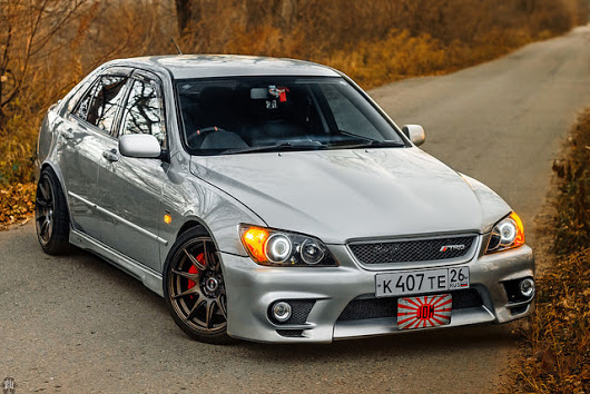 Nissan Clube: Toyota Altezza