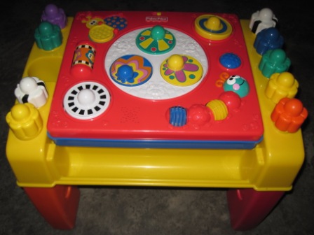 JuaiMurah: Fisher Price Activity Table