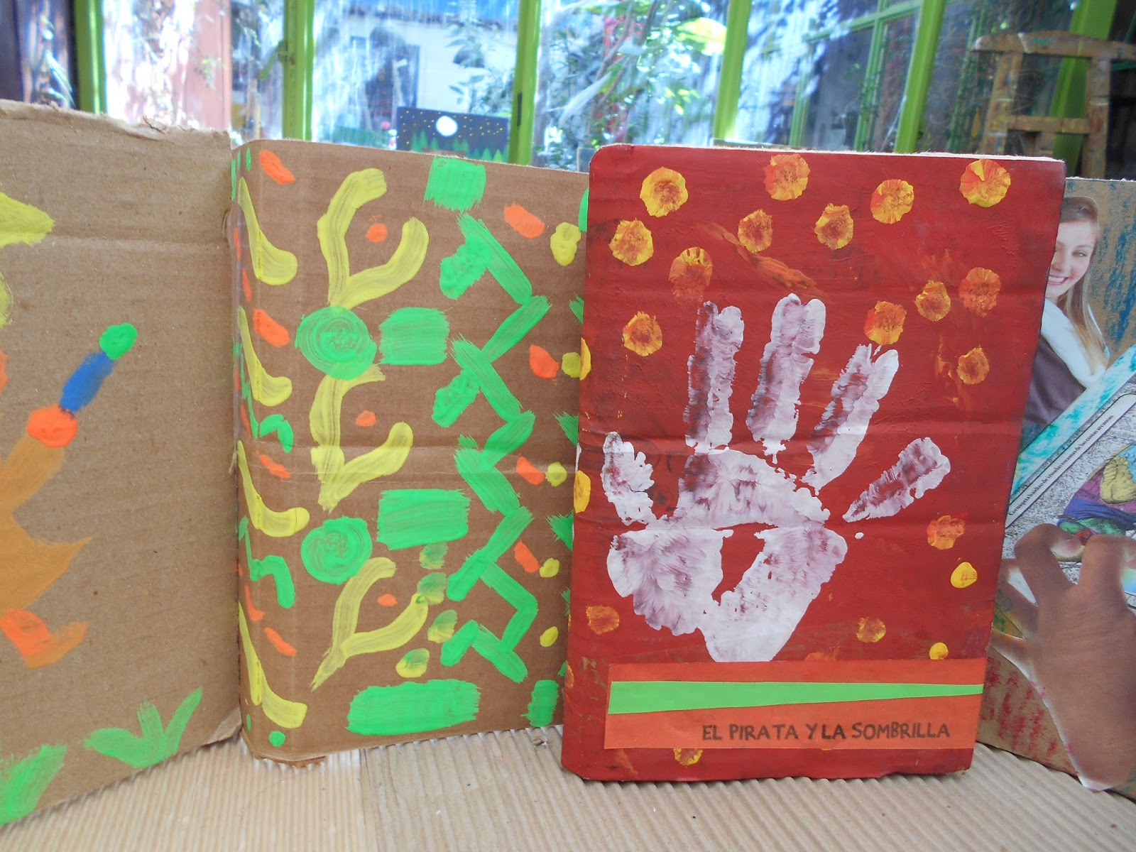 Amapola Cartonera: TALLERES DE CREACIÓN COLECTIVA DE LIBRO CARTONERO en ...