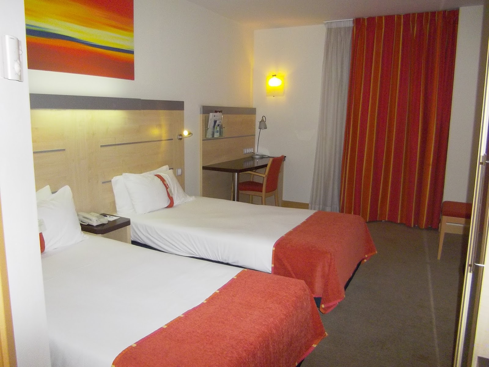 Hotel review - Holiday Inn Express, Girona, Spain | Life in Luxembourg