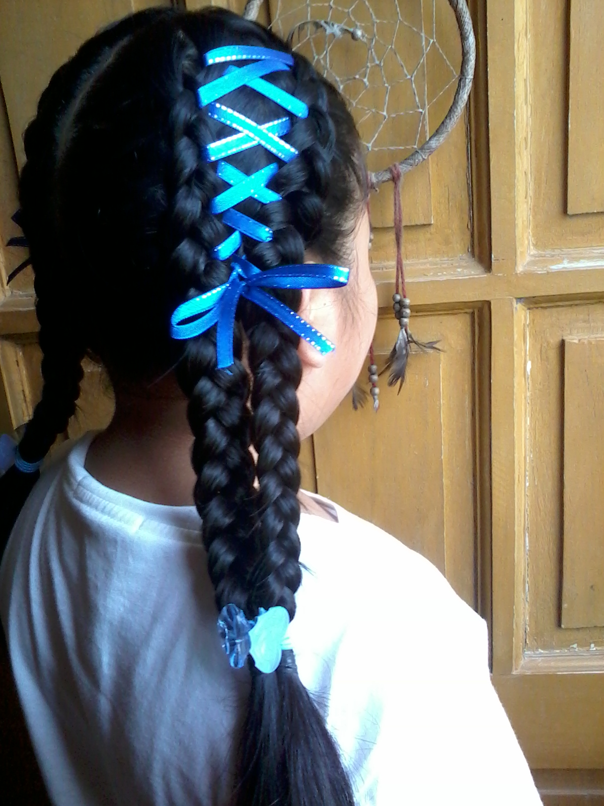 *SAM'S PRETTY HAIRSTYLES*: "The Ribbon or Shoelace Braid"