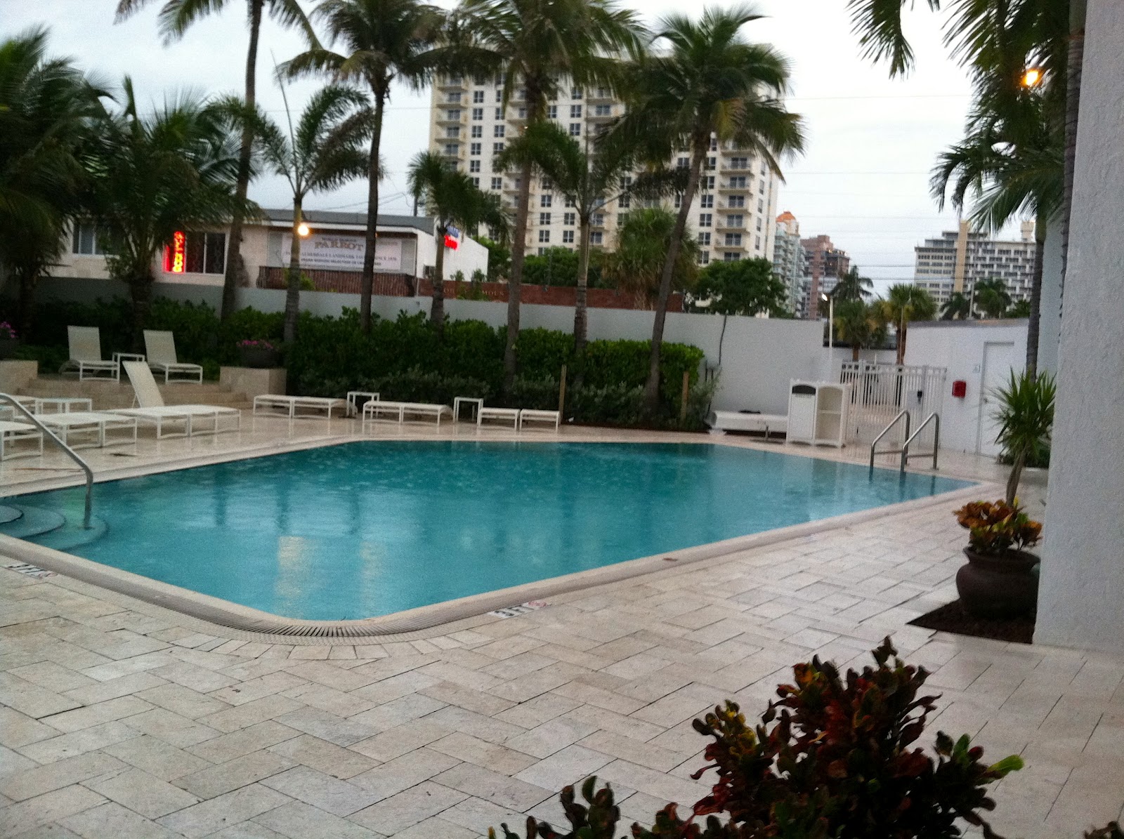 The B Ocean Resort - Check-In Florida - The World of Deej