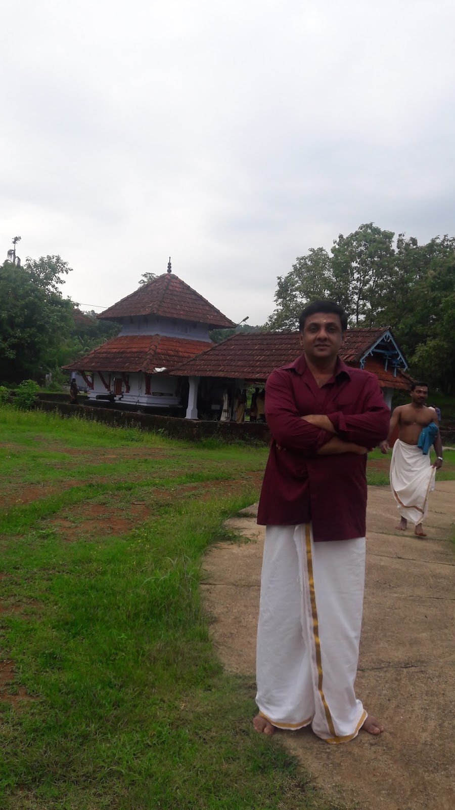 Back Pack: PANNIYUR SRI VARAHAMURTHY TEMPLE | Kerala, Palghat