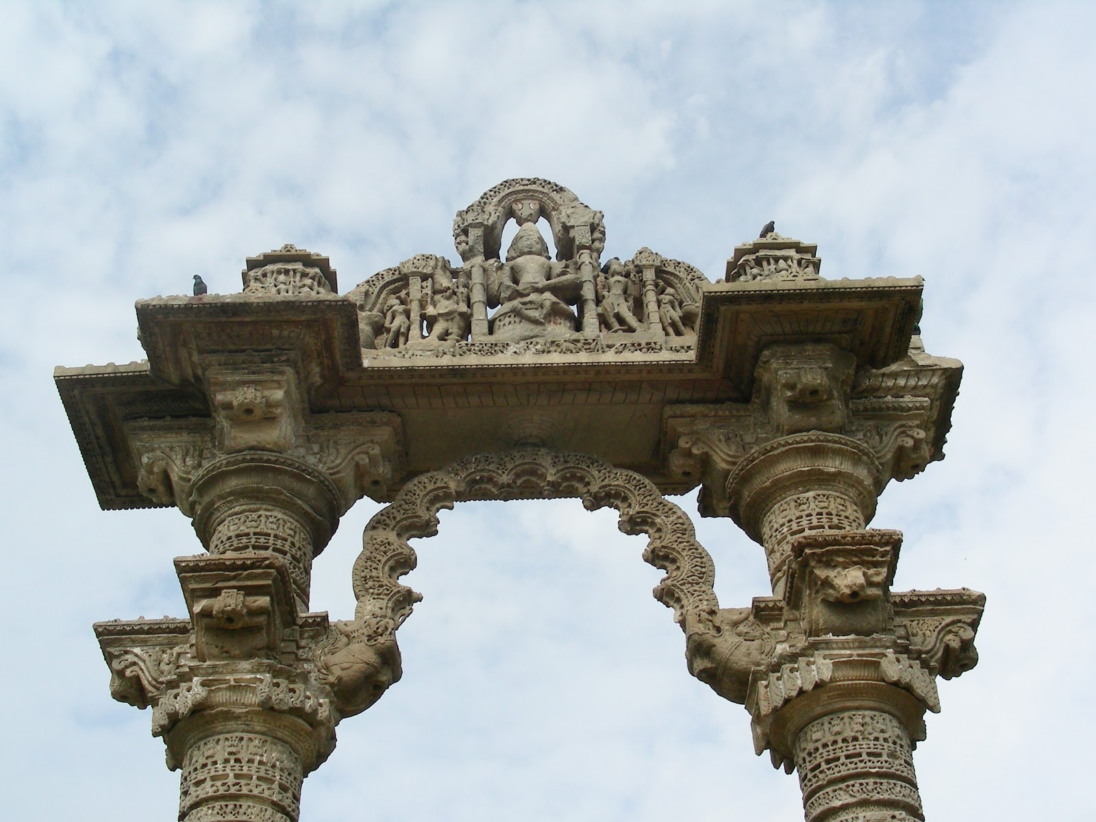 Toran - JungleKey.in Image #200