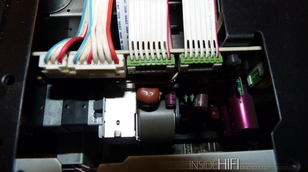 Inside Hi-Fi: Yamaha AX-1070