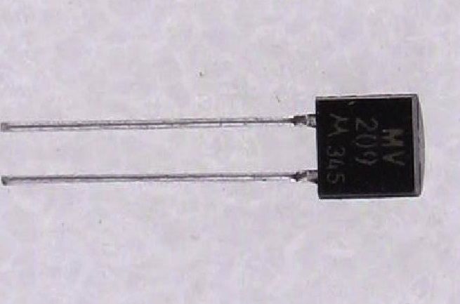 ANEKA INFO TEKNIK: KAPASITOR, JENIS BERDASARKAN NILAINYA