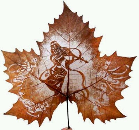 Unique Art of Leaf Carving