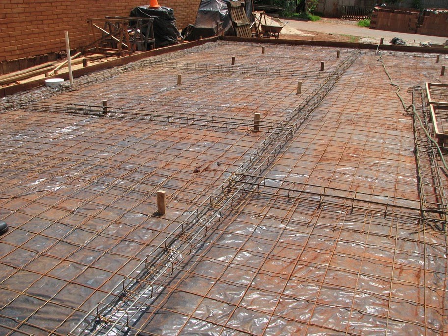 Casa Ecológica: Detalhe do radier