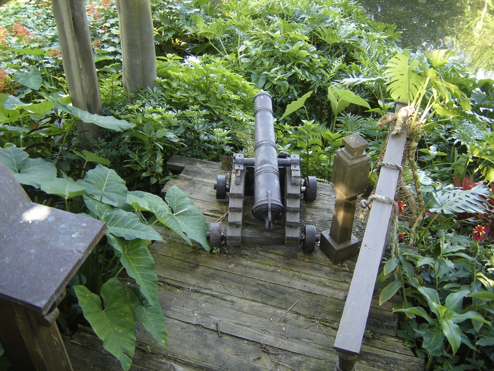 Disney Vacation Kingdom: Swiss Family Robinson Treehouse