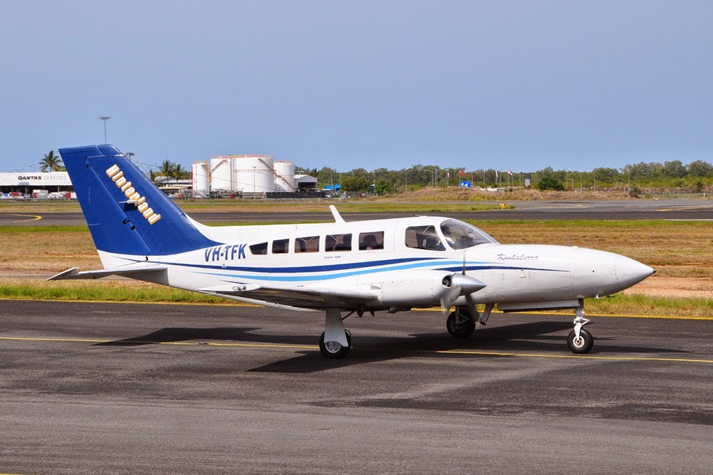 Central Queensland Plane Spotting: Hinterland Aviation Cessna 402C VH ...