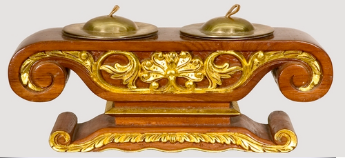 MATERI BAHASA JAWA "UYON-UYON LAN GAMELAN"