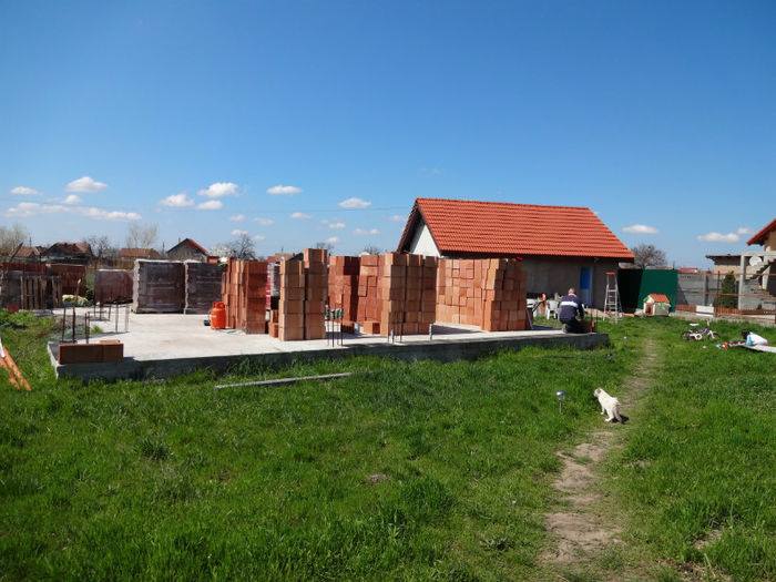 Arhiconstruct: Constructii Case Arad Realizare Zidarie Porotherm Casa Parter si Mansarda
