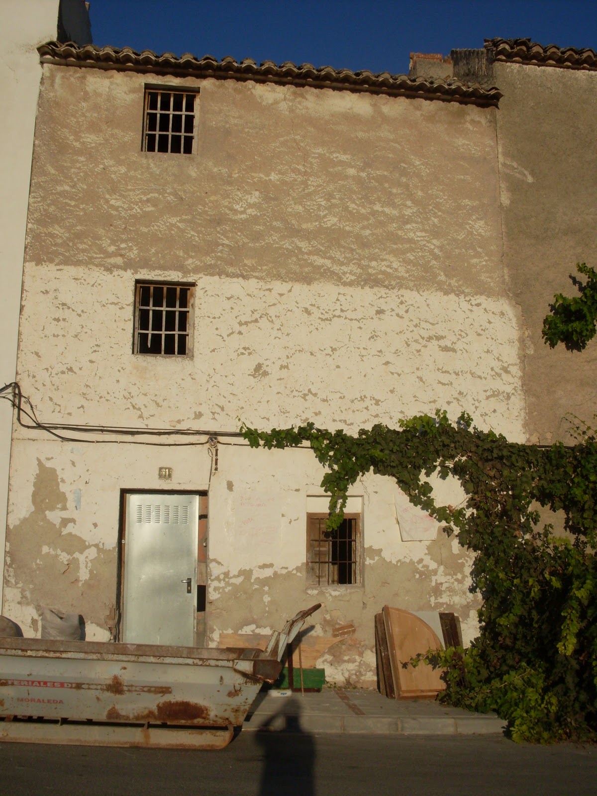 rebuilding a house in Granada: Rebuilding a house in El turro. Granada