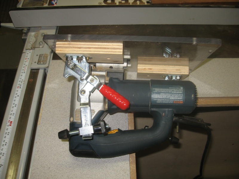 The Sawdust Post: Jig Saw Mounted in Router Table