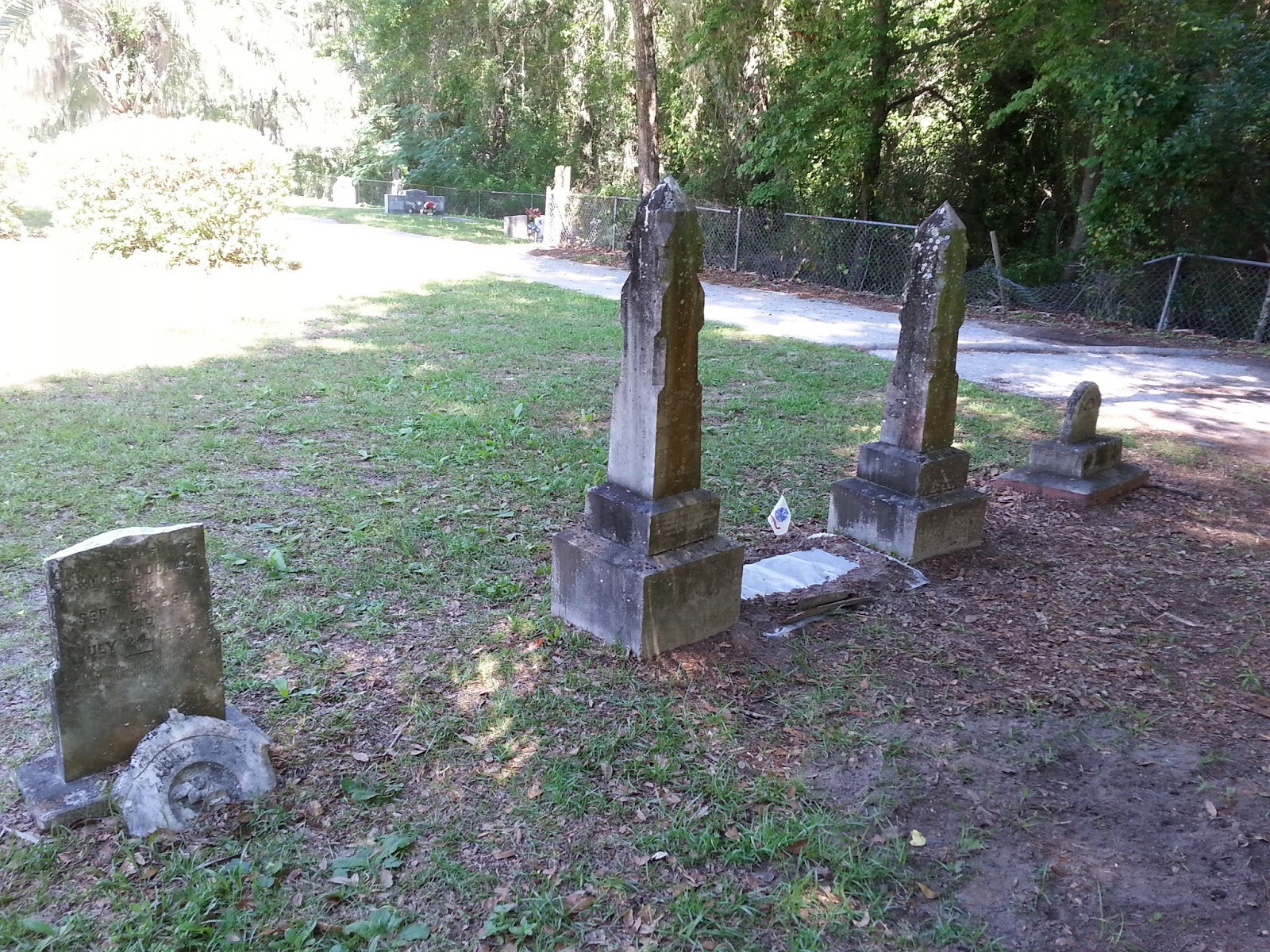 Cemetery a Day in May: Jones (Nassau)