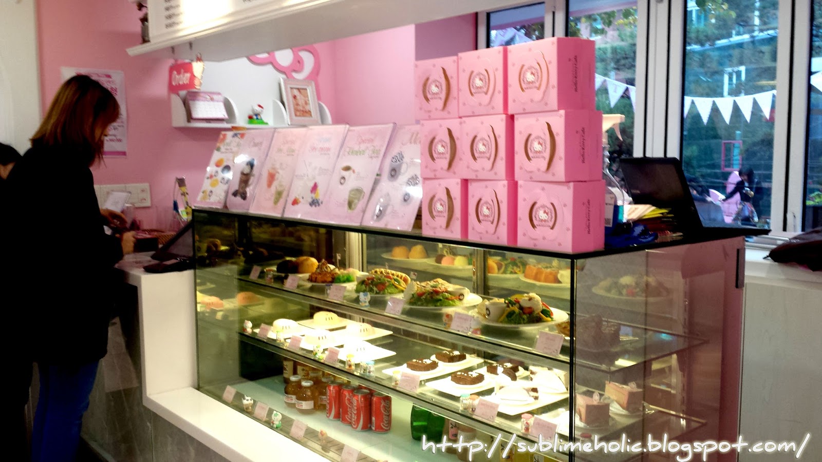 [REVIEW] Visit Korea VIP Invitation Tour Day 1: Hello Kitty Café in ...