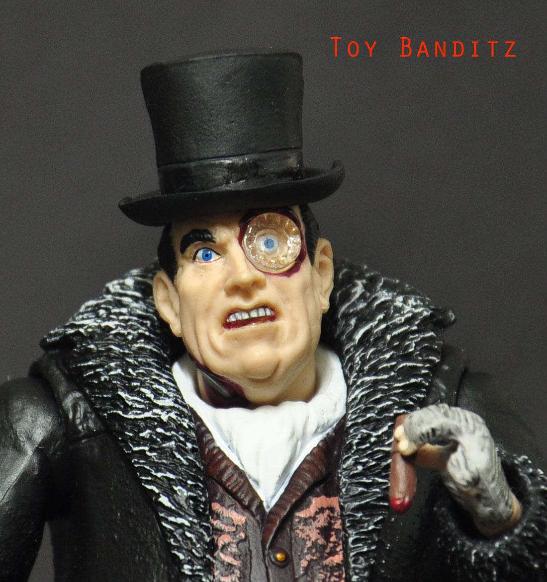 toy banditz: BATMAN ARKHAM CITY SERIES 3: PENGUIN