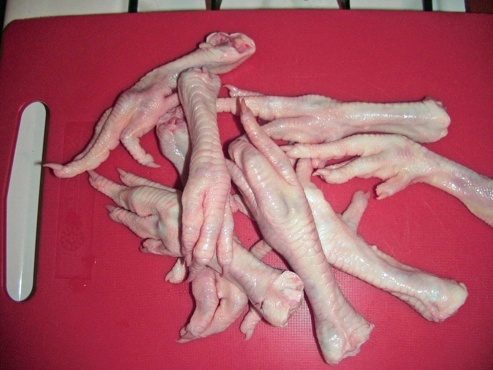 The Constant Eater: Chicken Feet For the Soul