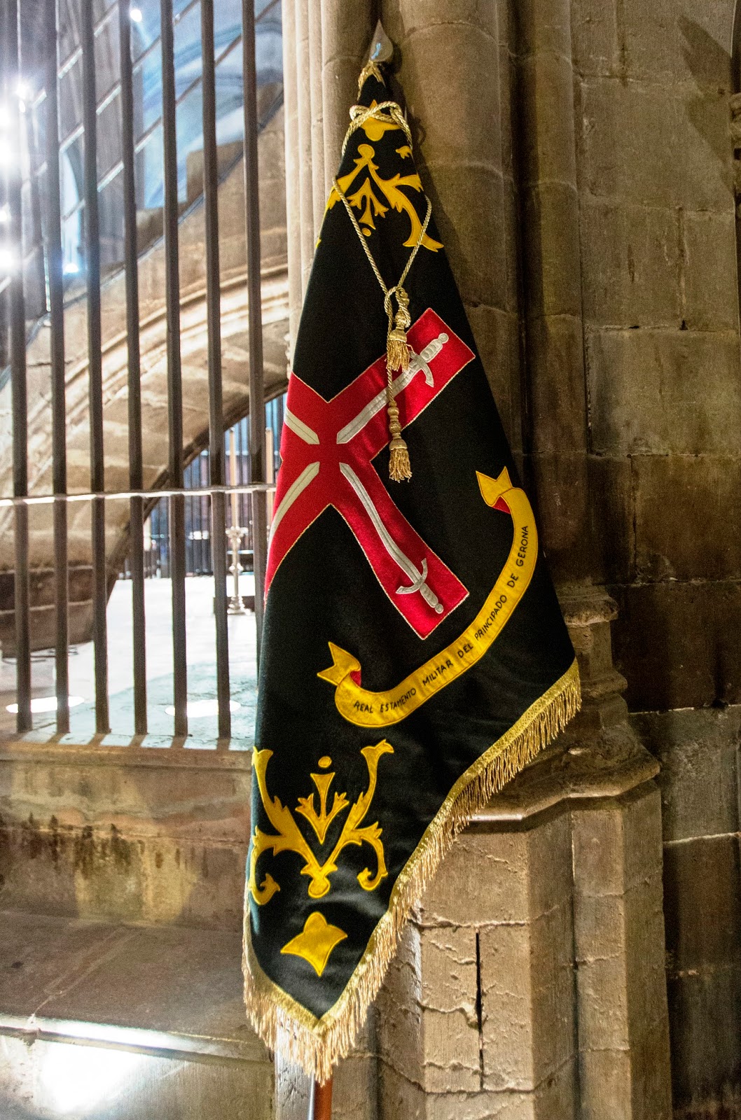 LA MESA DE LOS NOTABLES: APUNTES SOBRE EL REAL ESTAMENTO MILITAR DEL ...