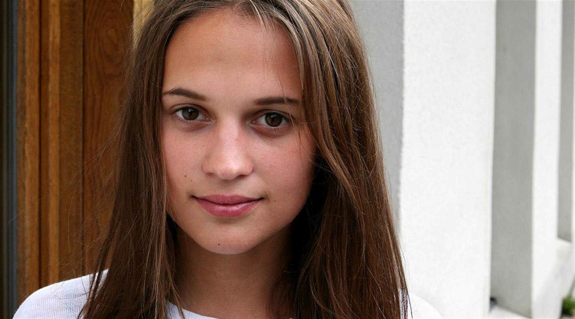 Alexis Knapp Hair
