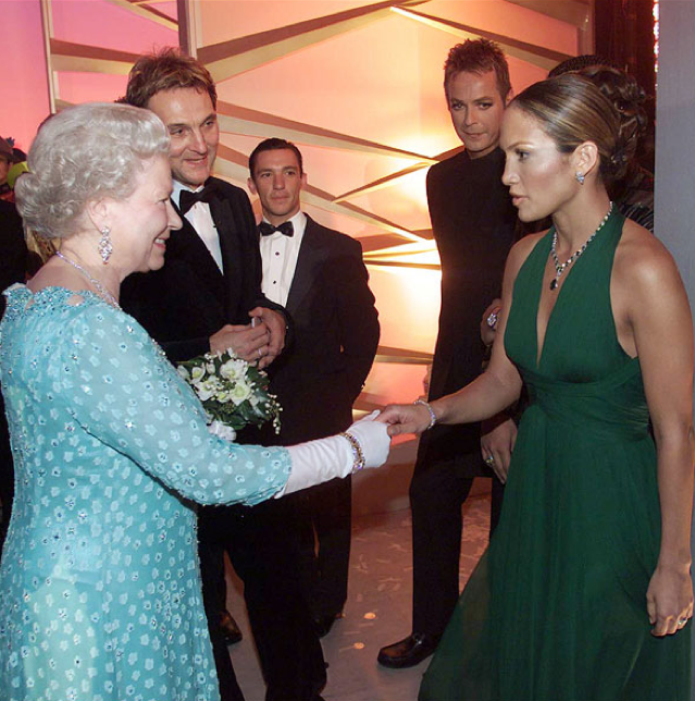 Royal - all in the hands