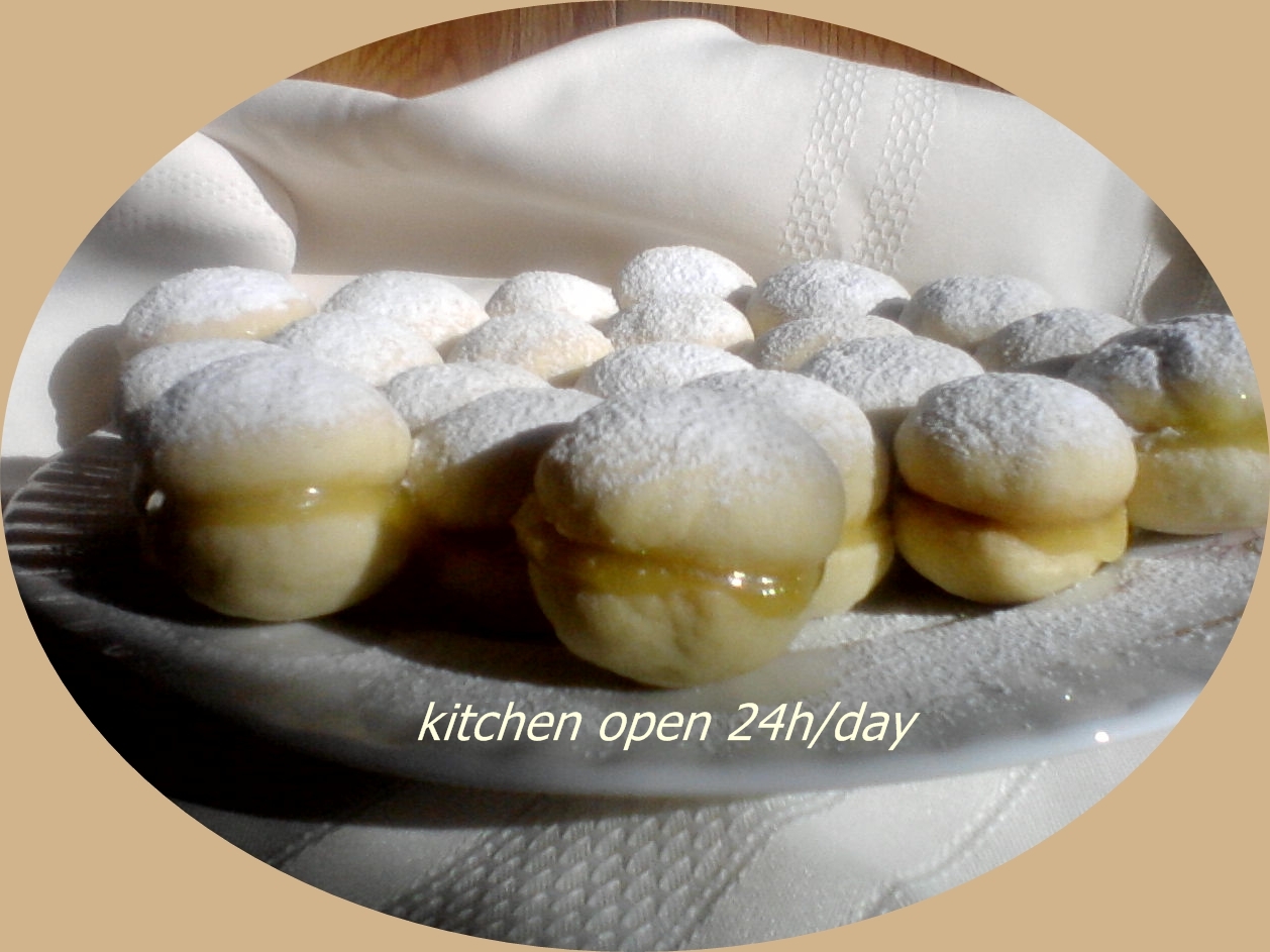Gabi Naum's kitchen open 24h/day: Lemon snowdrops