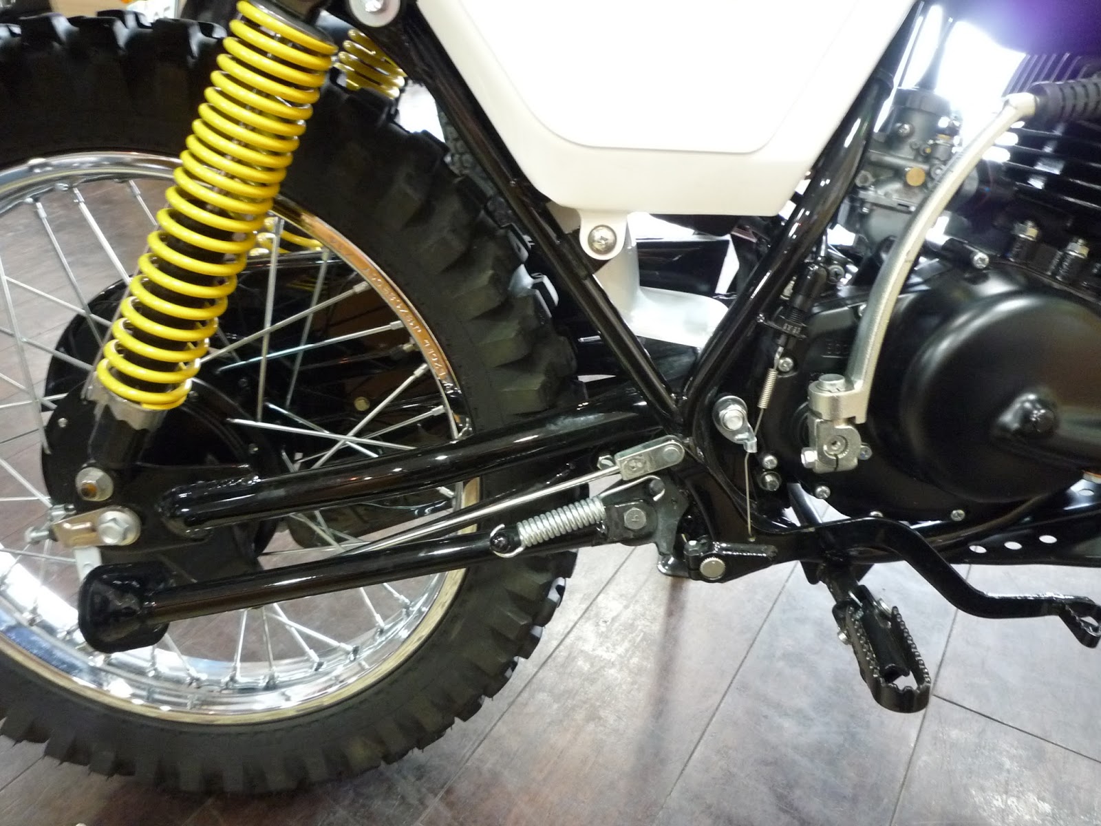 blueskyfuji: スズキ TF125はたぶん最強の廃道探検隊！ 7時間試乗