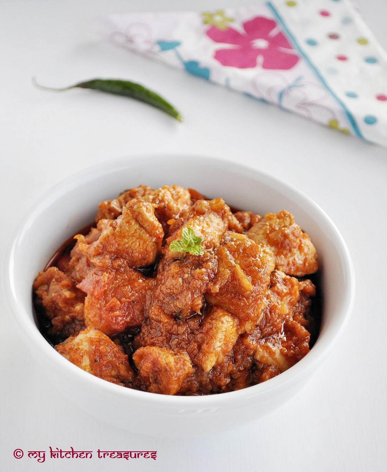 My Kitchen Treasures: Chicken Vindaloo