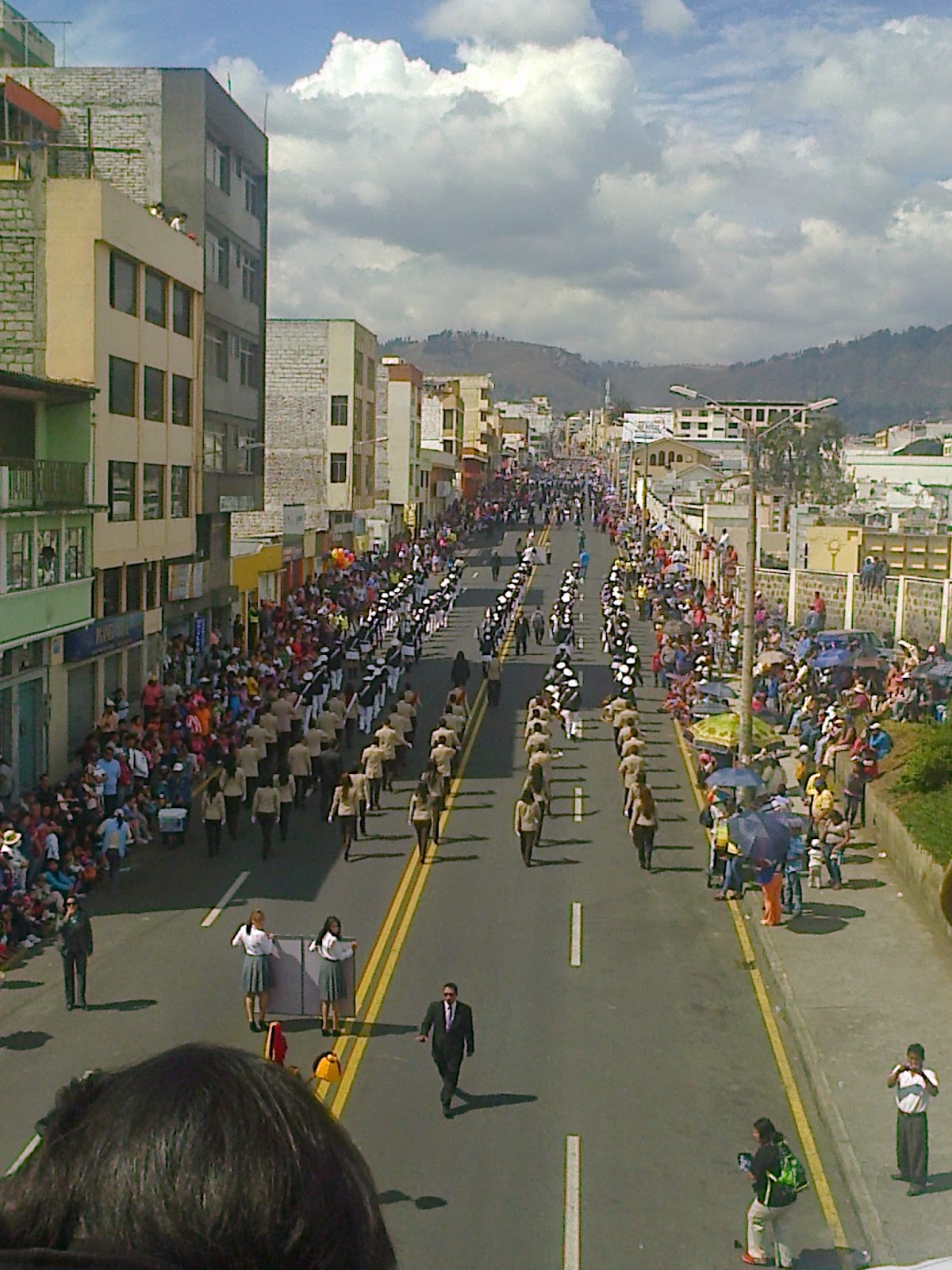 Ambato, ciudad bella para visitar, conocer y vivir.