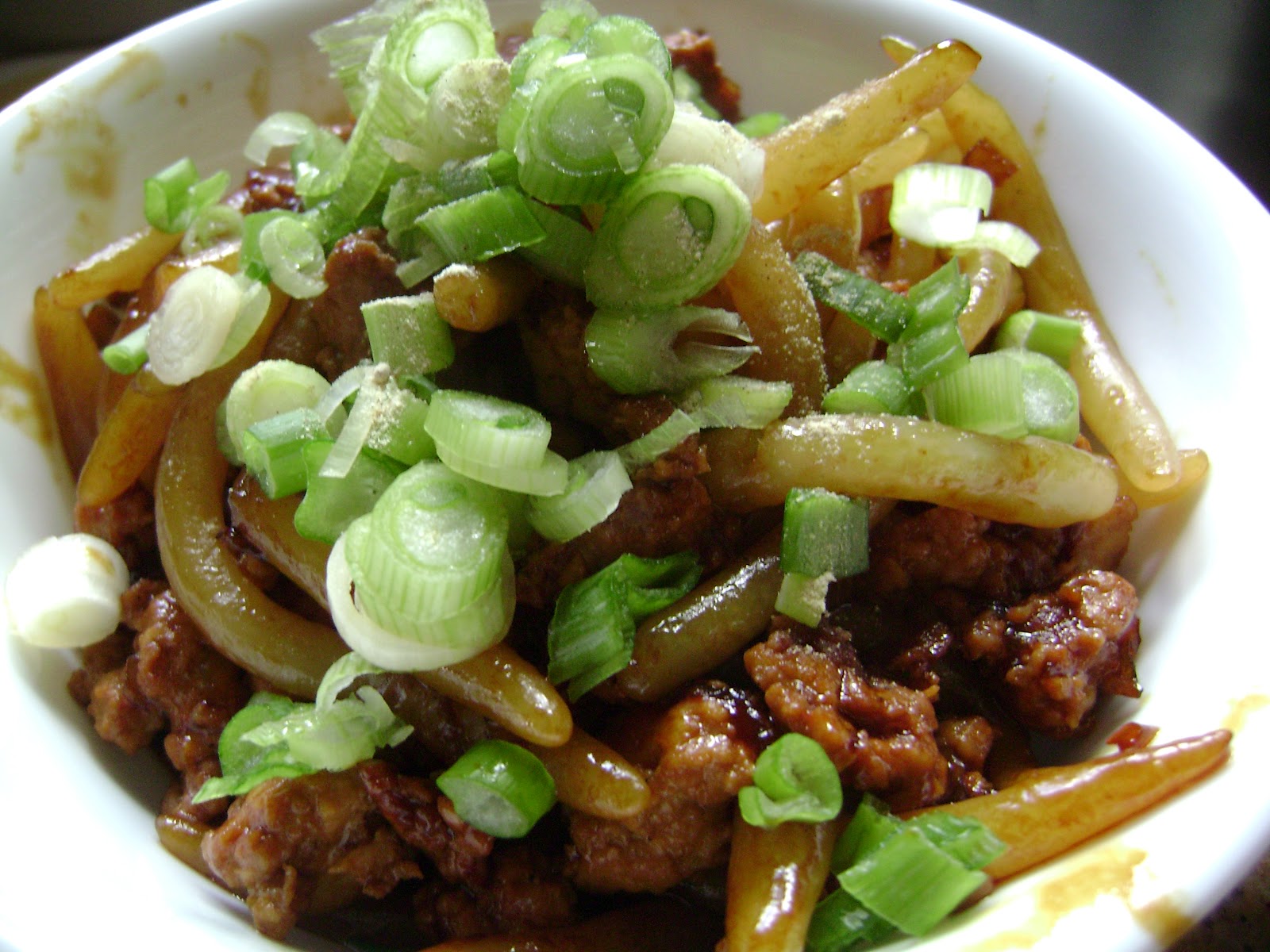 The new art of baking: Homemade Silver Needle Noodle aka Lou Shu Fun