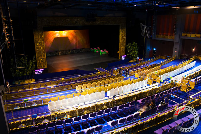 Por Photo - Genting Internation Showroom, Genting Highlands