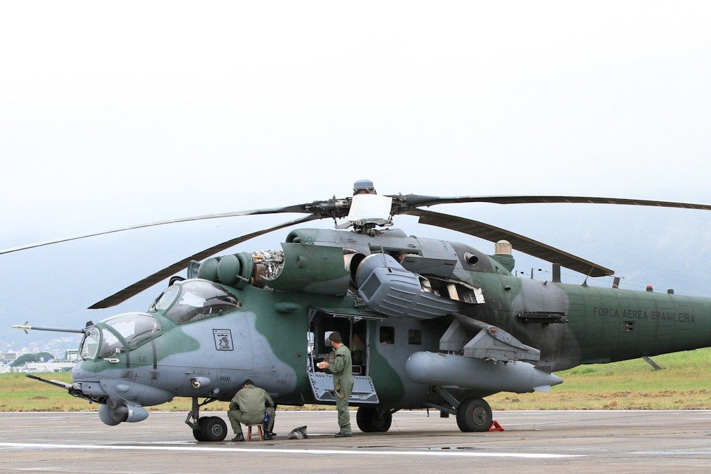 ADESG - Europa: Helicóptero de ataque AH-2 participa pela primeira vez ...