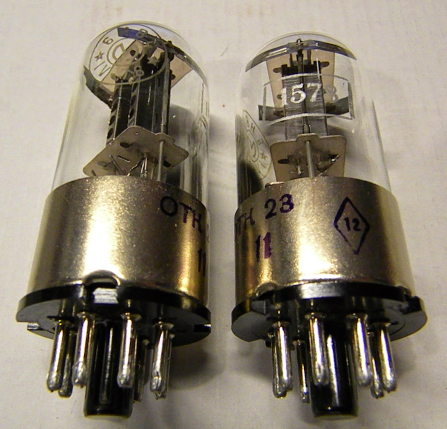 NOS Tube Store: MELZ 1578 / 6H8C / 6SN7 Black Plates w/Round Holes USSR