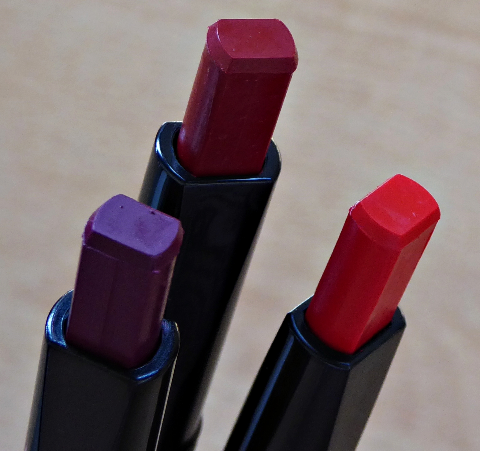 Envuelta en crema: Extra lipstick de Deborah Milano