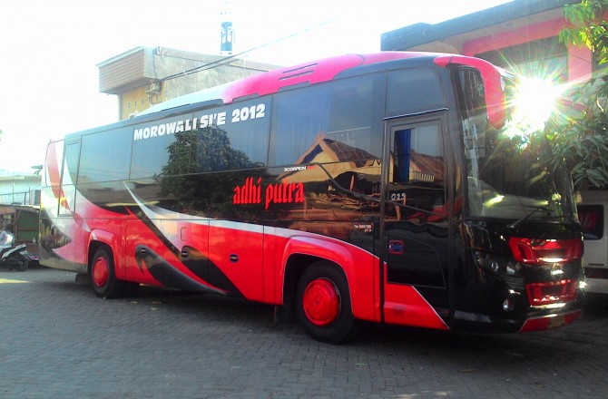 Bus Terbalik, P.O Adhi Putra Tutup Loket Penjualan | Bismania - Blog