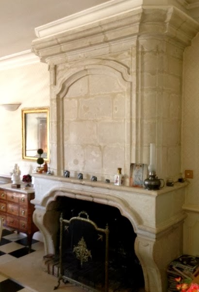 Lolo's French Bloguette: A FRENCH MAISON CALLED HOME