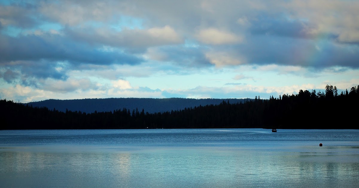 Enjoying Life With 4 Kids: Our 1st Family Camping Trip- Suttle Lake, OR